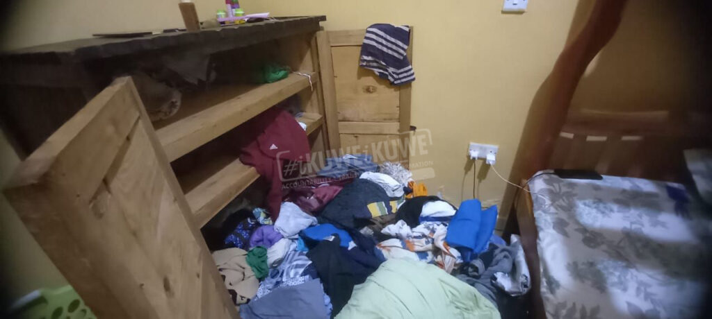 IMAGES: Daring burglars cook, eat, ransack house and write a promissory ...