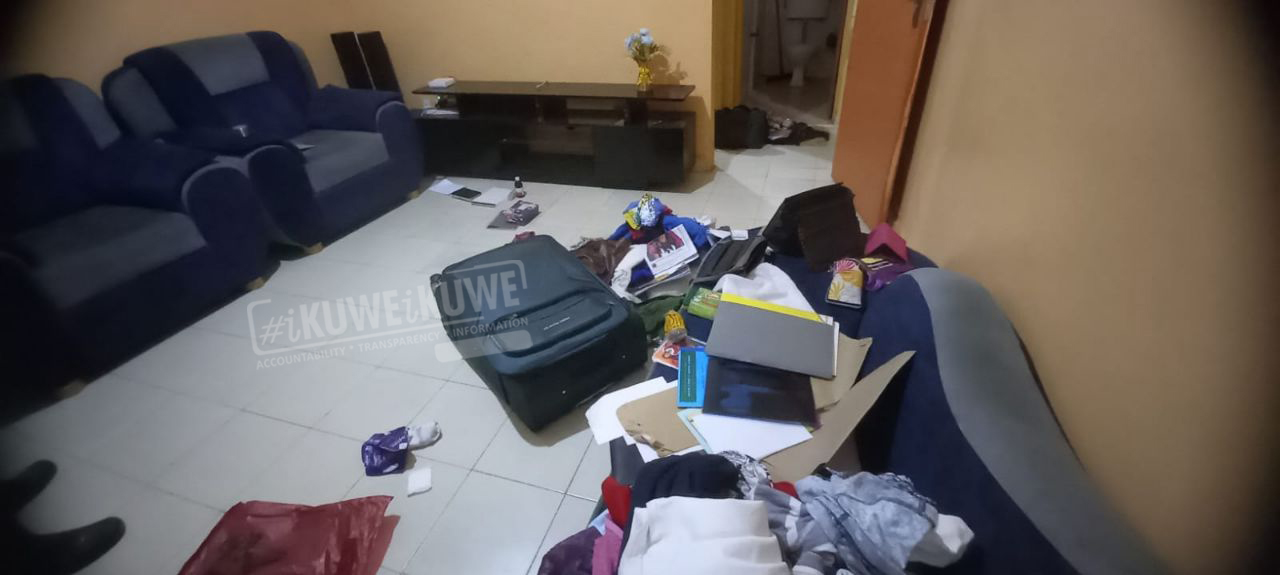 IMAGES: Daring burglars cook, eat, ransack house and write a promissory ...